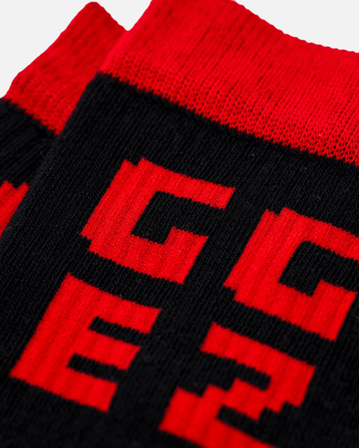 Technoblade 'GGEZ' Socks (Black/Red) – Technoblade Official